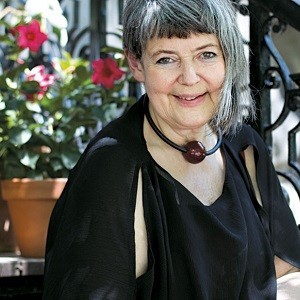 Discover our classical artist SUSIE NAPPER | Harris & Wolff